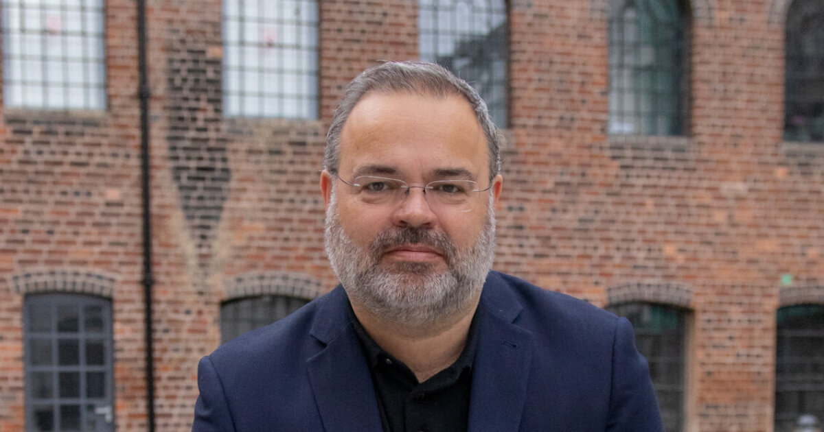 Paul Hutt - Glancy Nicholls Architects